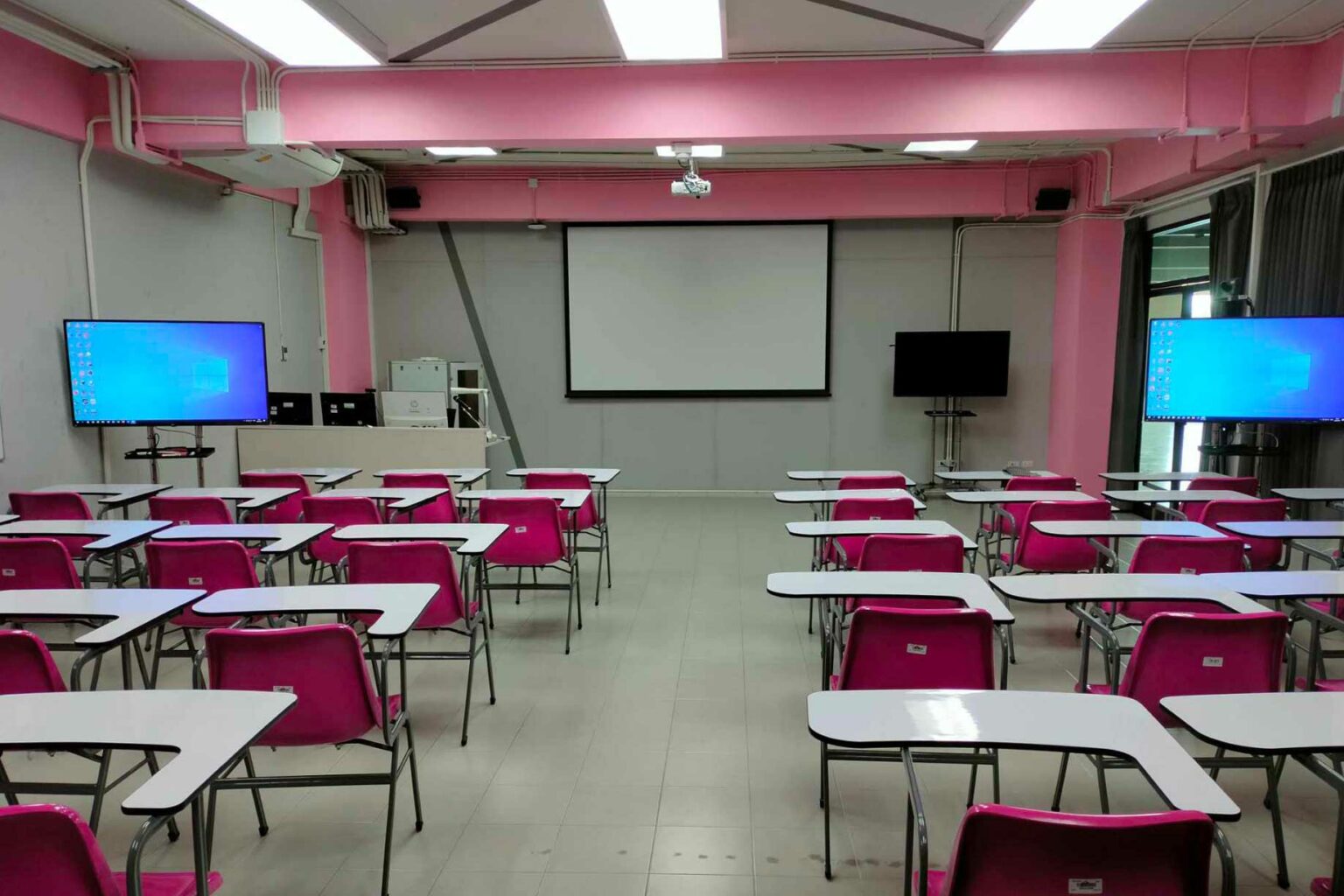 Advance Smart Classroom